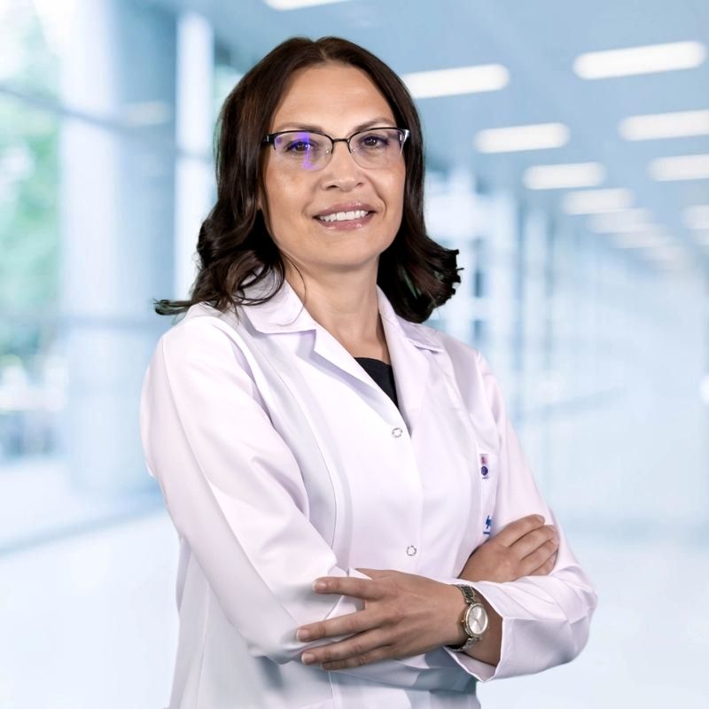 Op. Dr. Elif Esra UYAR - Lokman Hekim Hastanesi